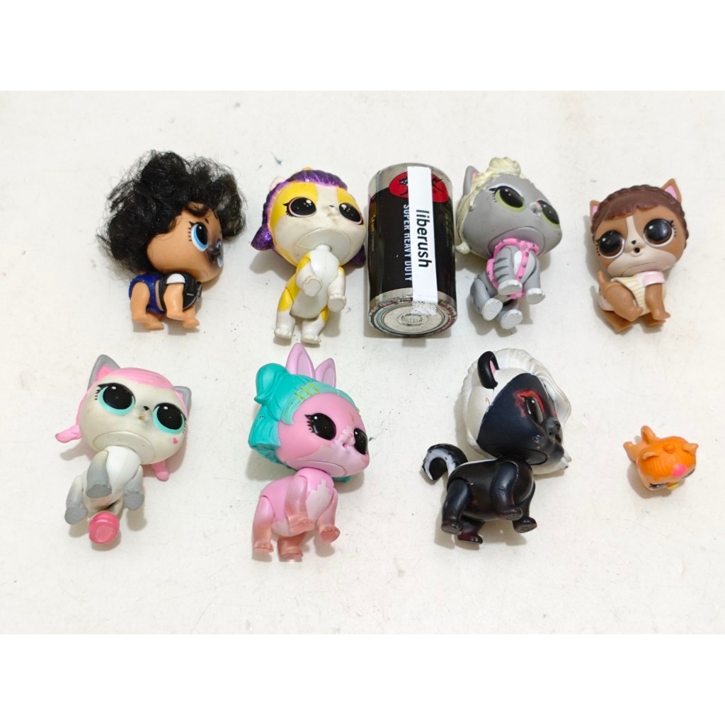 Jual MGA LOL Surprise doll pet black tie skunk , lol surprise under ...