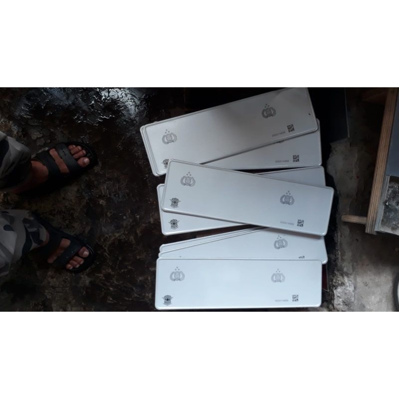 Jual Bahan Plat Mobil Reflektif Barcode | Shopee Indonesia