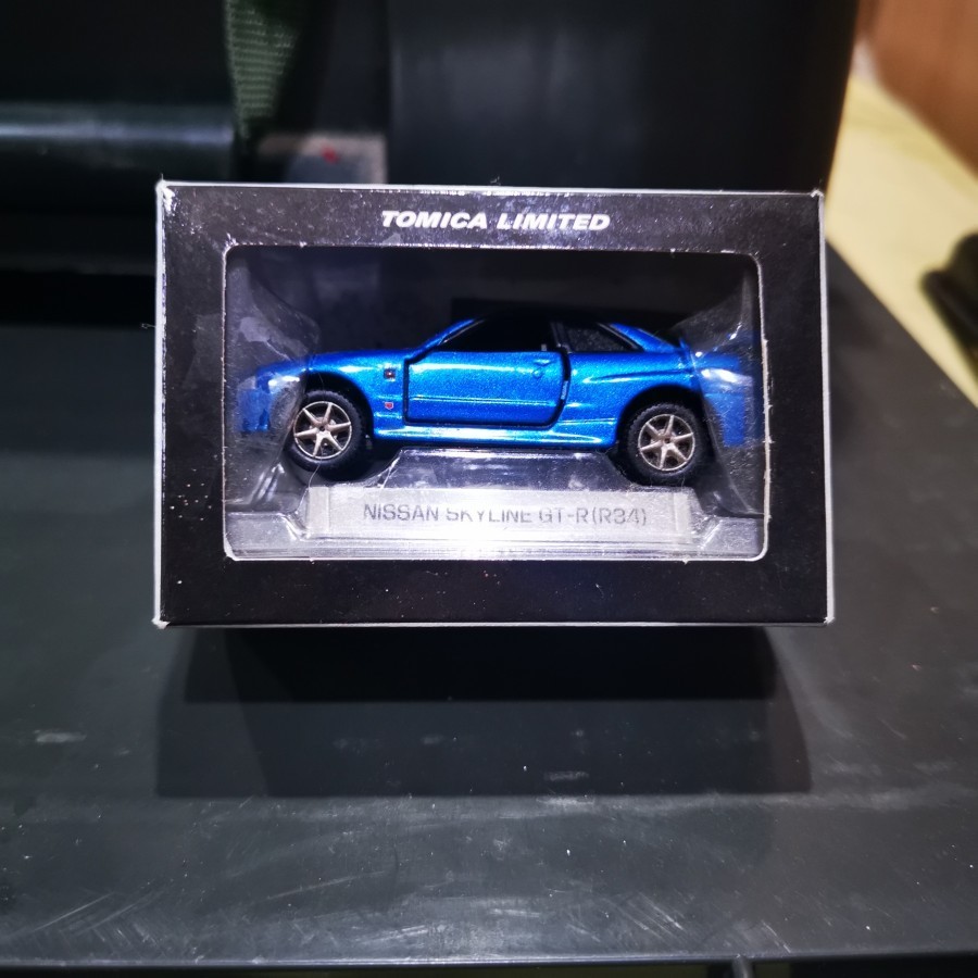 Jual Tomica Limited Nissan Skyline GTR R34 Biru Copotan Set 12 | Shopee ...