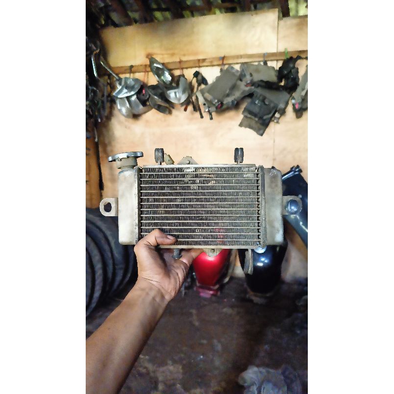 Jual RADIATOR R15 V2 SECOND ORIGINAL | Shopee Indonesia