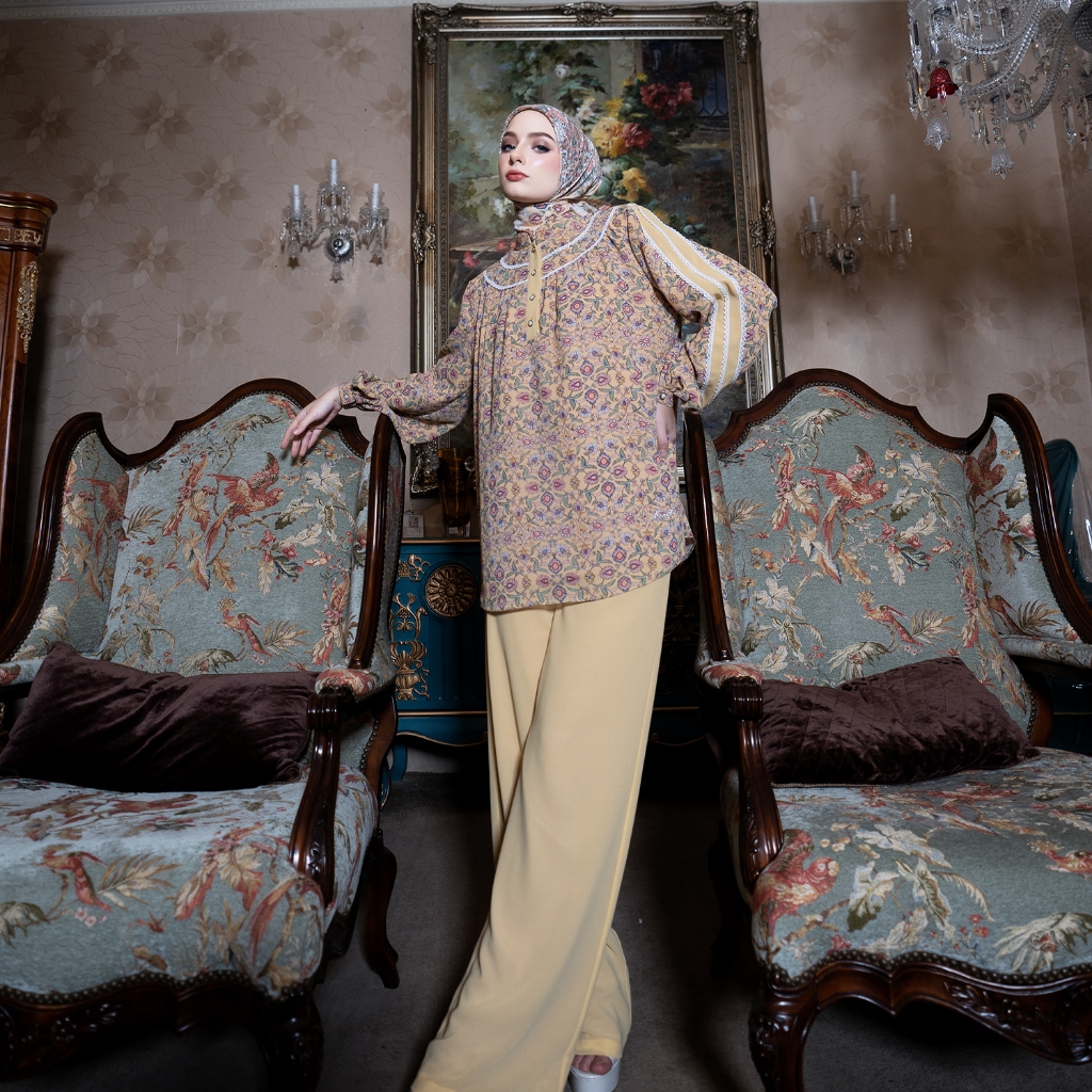 Jual MANDJHA Penelope Yellow Pants By IVAN GUNAWAN - Raya Busana Muslim ...