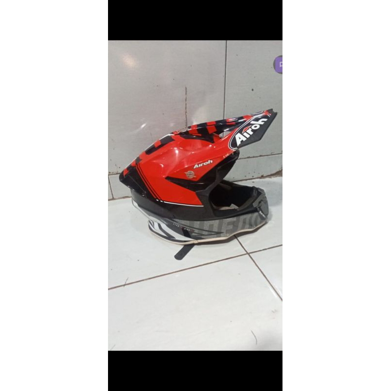 Jual helm airoh | Shopee Indonesia