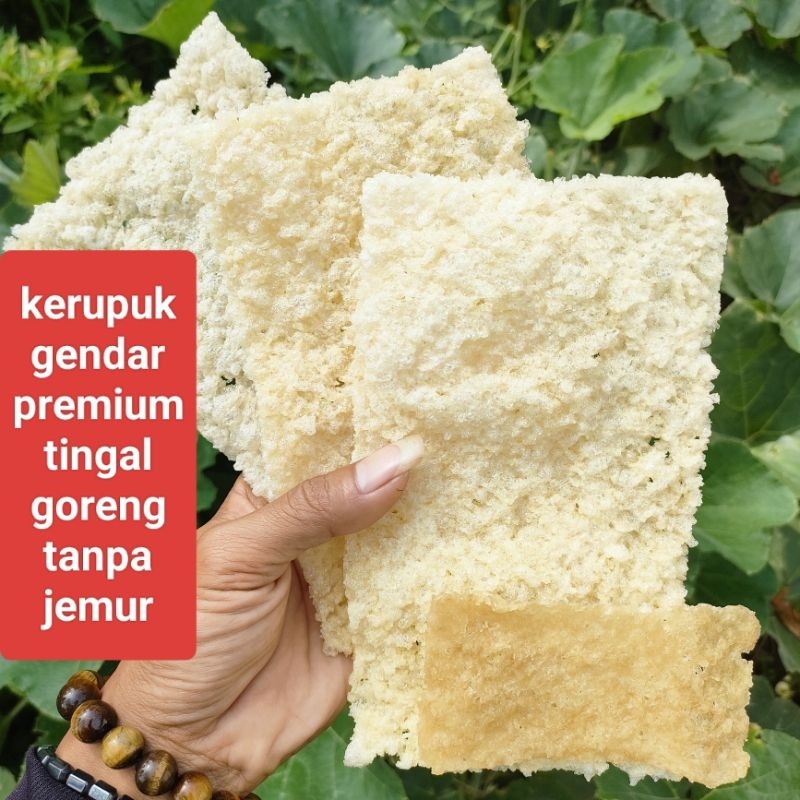Jual 1 kg kerupuk puli krupuk gendar lempeng puli | Shopee Indonesia