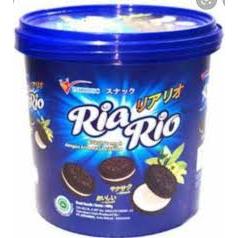 Jual inkubisc ria rio biscuit cream vanilla 400g | Shopee Indonesia