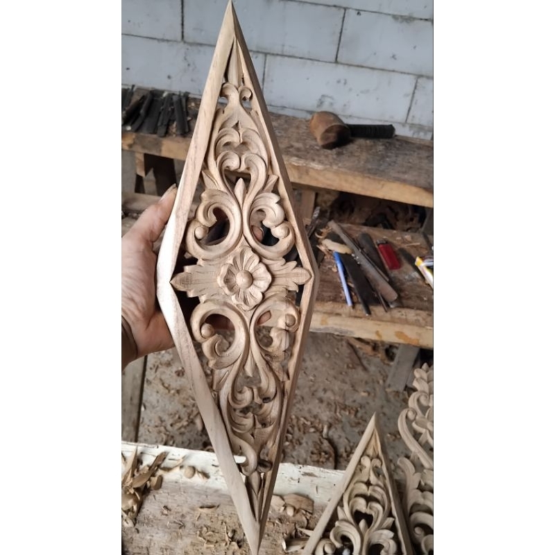Jual ukiran tempel kayu jati | ornamen ukiran | ukiran tempel tengah ...