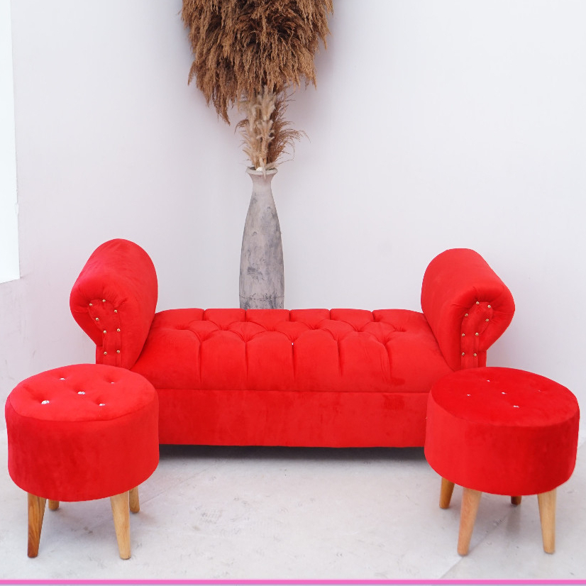Jual Sofa Chaise Lounge Minimalis Merah – 2 Stool Bulat Kaki Kayu Bench ...