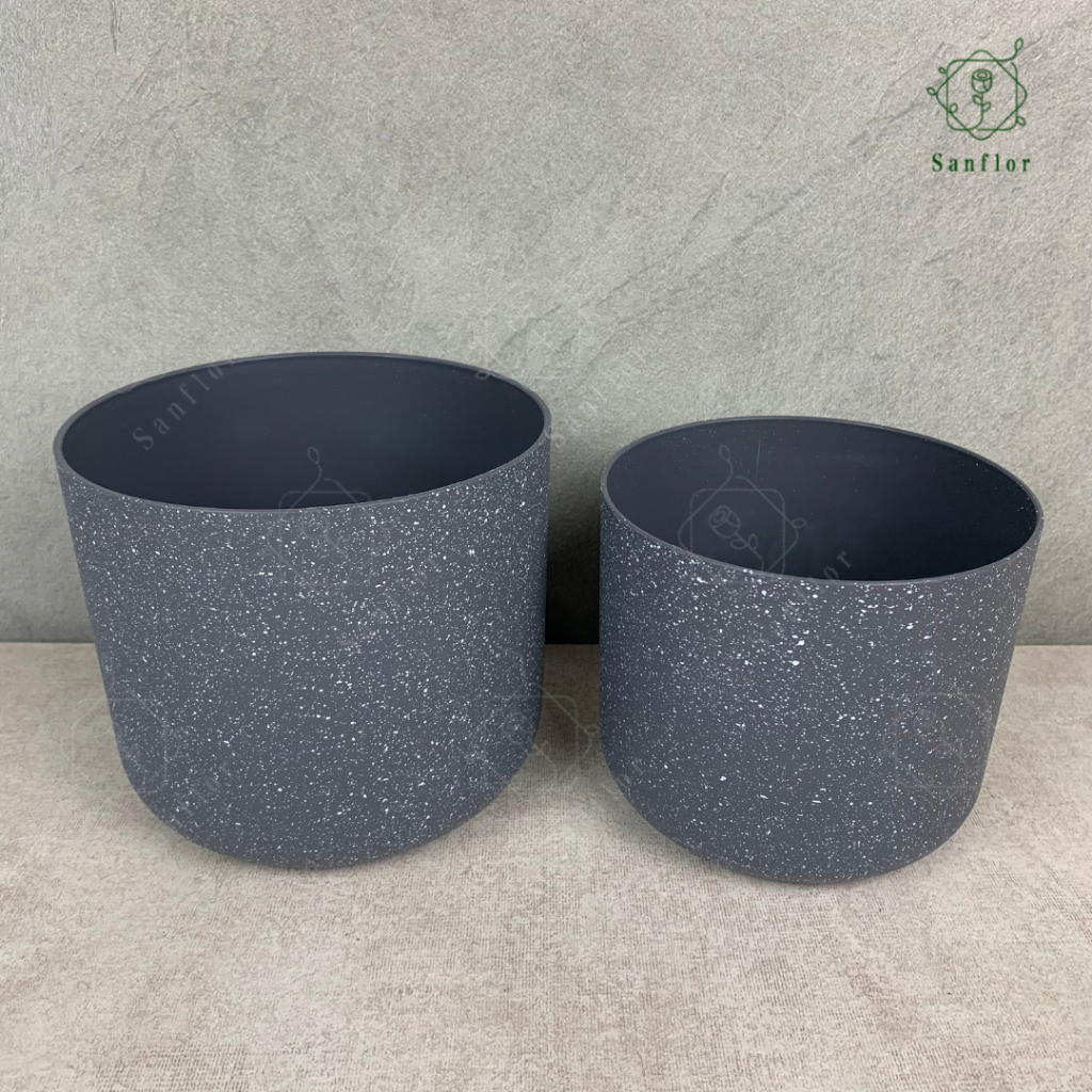 Jual VAS PLASTIK DARK GREY/VASE PLASTIK/ VAS BUNGA TABUNG/ VAS BULAT ...