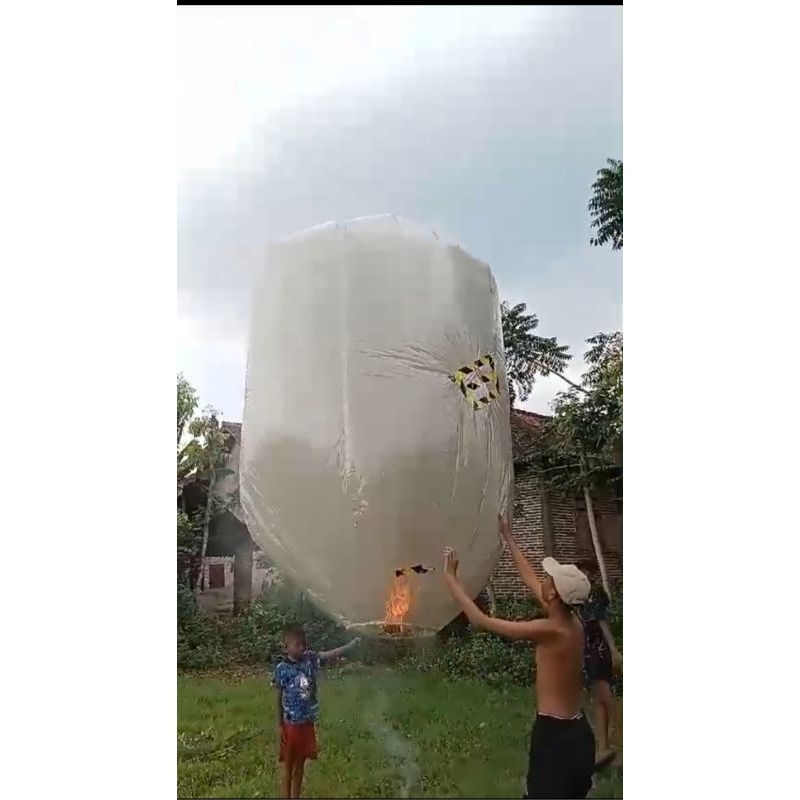 Jual BALON UDARA / LAMPION TERBANG BERBAGAI UKURAN | Shopee Indonesia