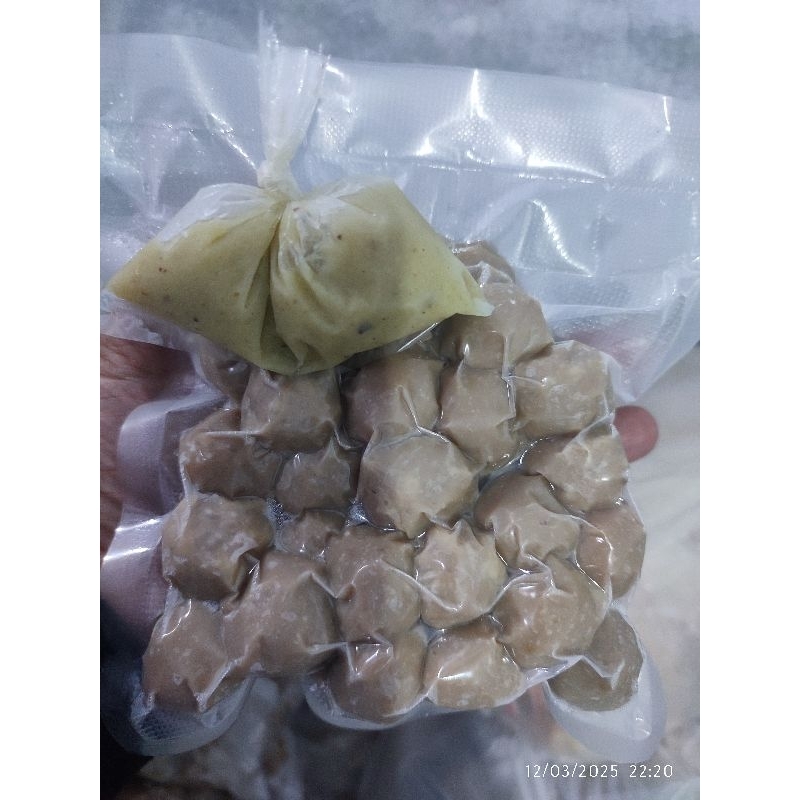 Jual baso pentol daging sapi+bumbu bawang 500gr isi 80biji | Shopee ...