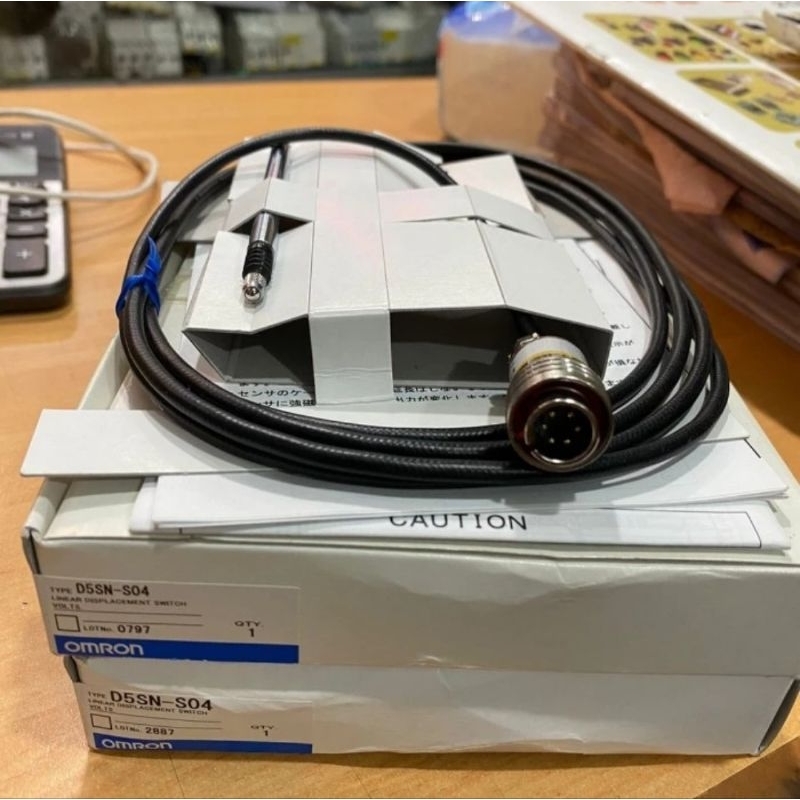 Jual OMRON NIB D5SN-S04 LINEAR DISPLACEMENT SWITCH | Shopee Indonesia