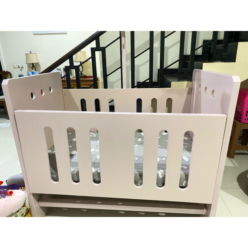 Jual preloved box bayi / tempat tidur bayi bahan kayu ukuran 1,5m x 1m ...