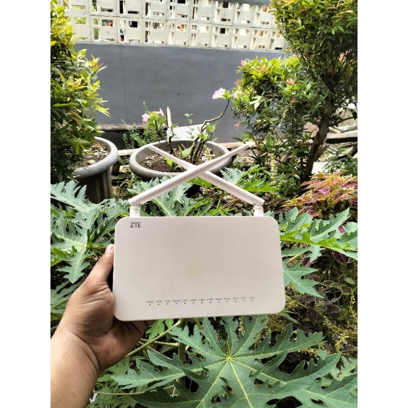 Jual ZTE ZXHN F609 PORT HIJAU + ADAPTOR ORI | Shopee Indonesia