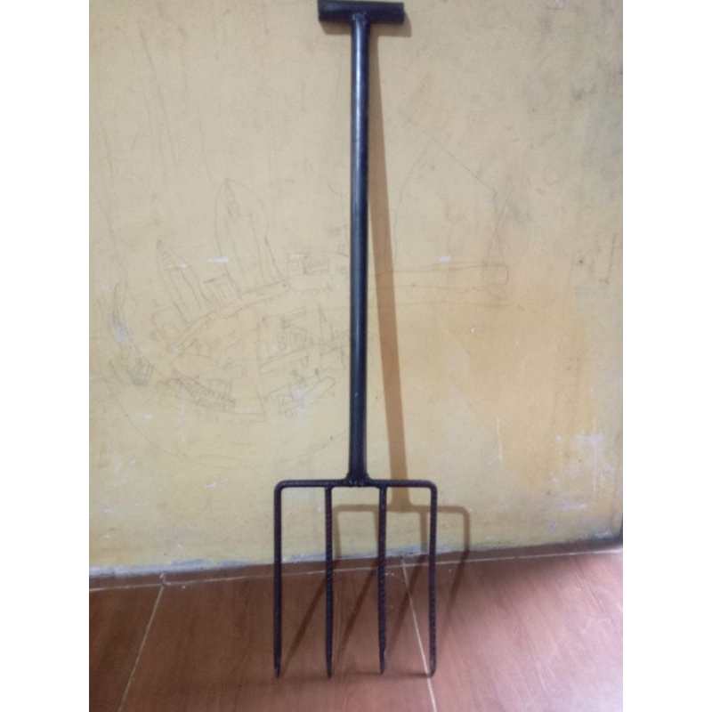 Jual garpu injak tanah asli buatan Pande besi lokal | Shopee Indonesia