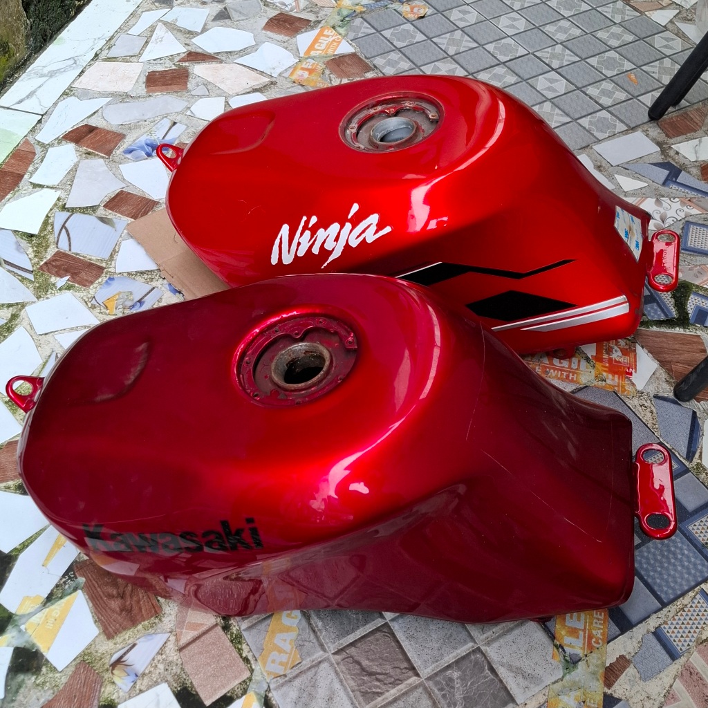 Jual Tangki ninja rr original bekas ( 1 pcs) | Shopee Indonesia