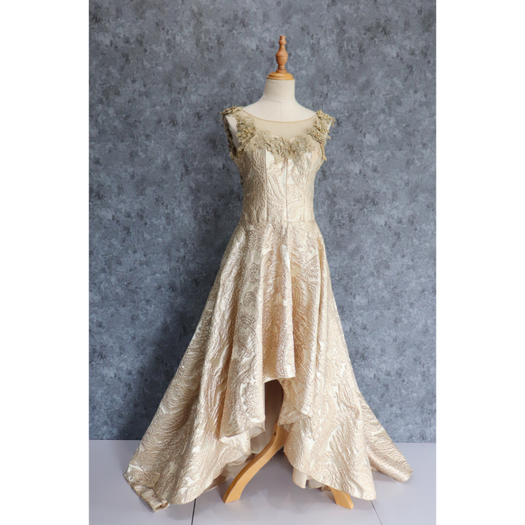 Jual Gold Jacquard Midi Dress Gaun Pesta atau Prewedding Mewah Preloved ...