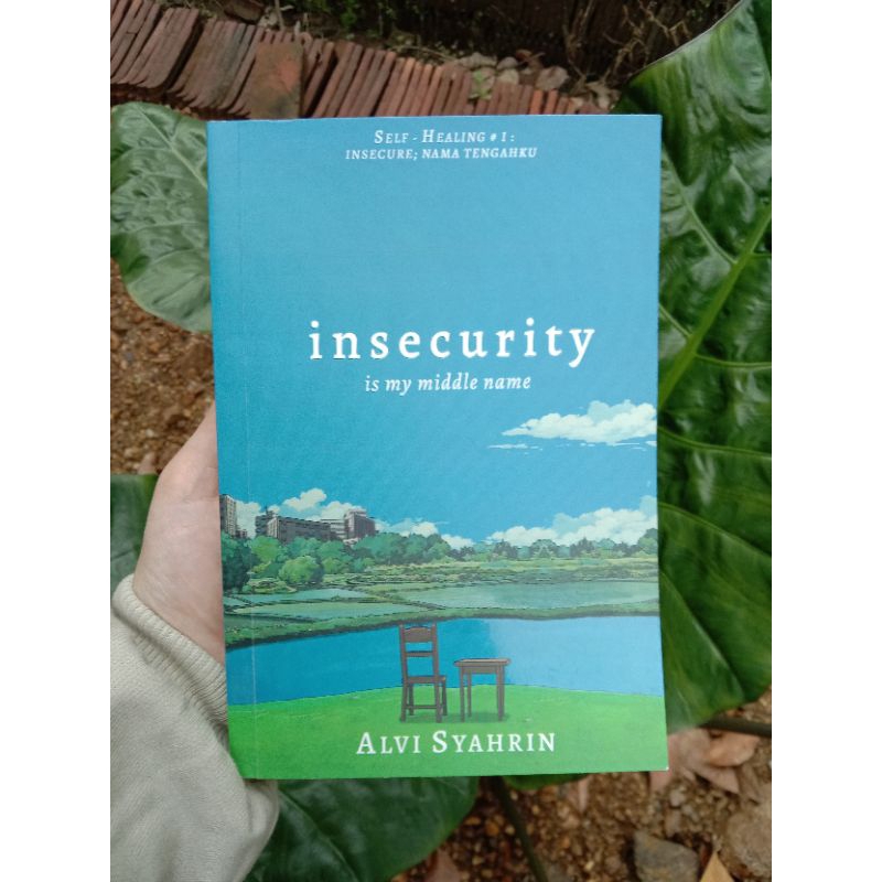 Jual Original Preloved Book Insecurity is My Middle Name by Alvi ...