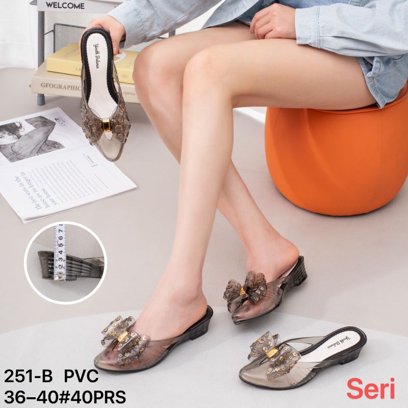 Jual Sandal Bapau Jelly Bening karet Import Motif Pita Bening Heels 5 ...