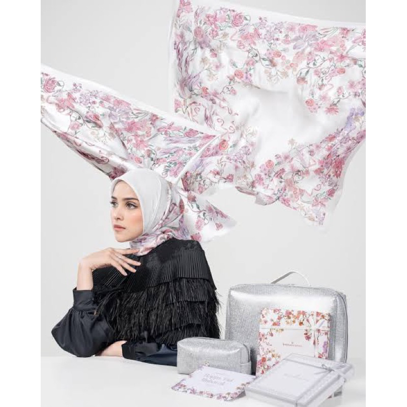 Jual (100% ORIGINAL) BUTTONSCARVES Parfume | Shopee Indonesia