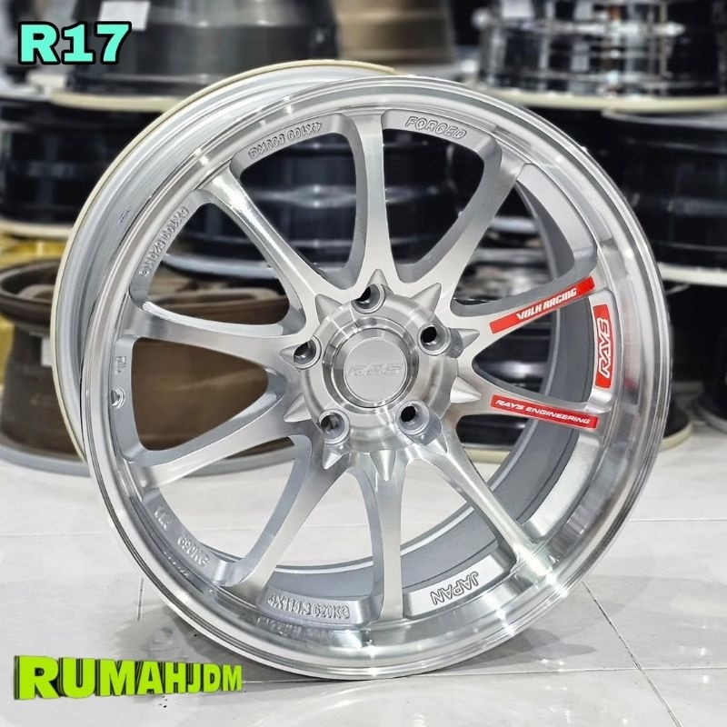 Jual velg racing mobil r17 VOLKRAYS CE28 PCD 5X114,3 velg ring 17 cocok untuk mobil Innova ...