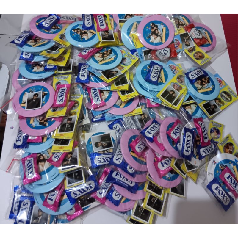 Jual trade freebies bnd knock on (booked) | Shopee Indonesia