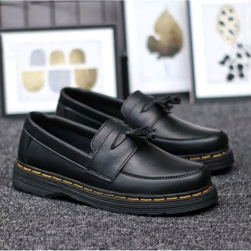 Jual Sepatu Docmart Loafers Pria Formal Casual Sepatu Slip-On | Shopee ...
