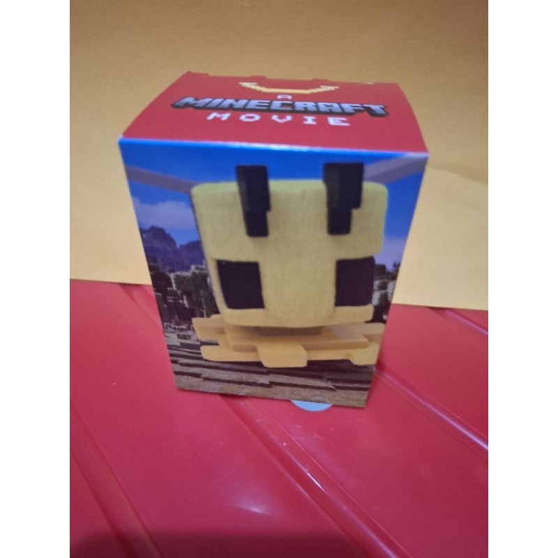 Jual Mainan Happy Meal Minecraft - Bee | Shopee Indonesia