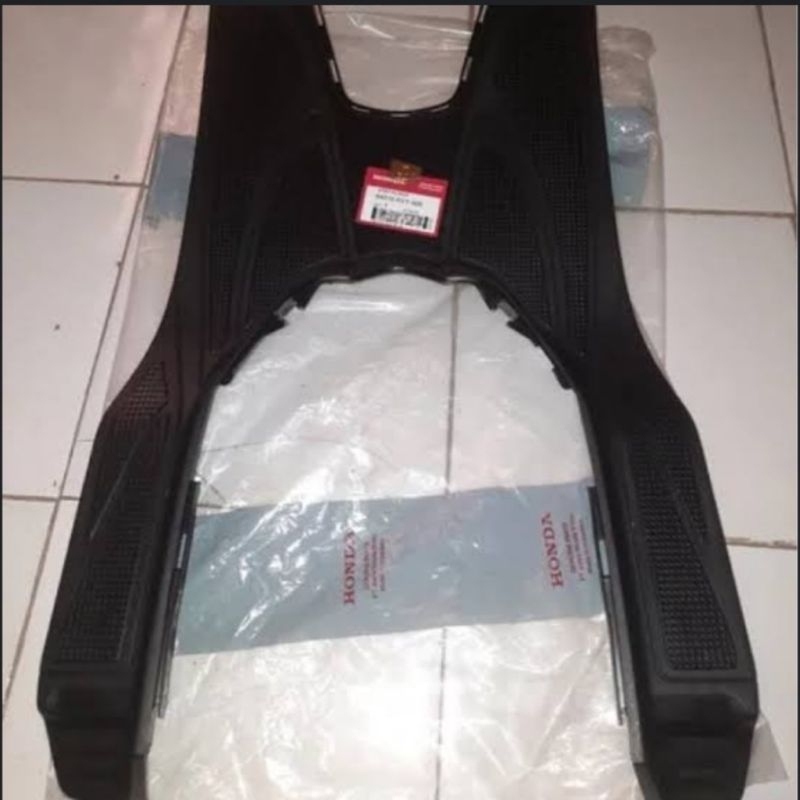 Jual 64310 KVY 700 STEP FLOOR PIJAKAN LANTAI HONDA BEAT KARBU GEN 2 ORIGINAL AHM | Shopee Indonesia