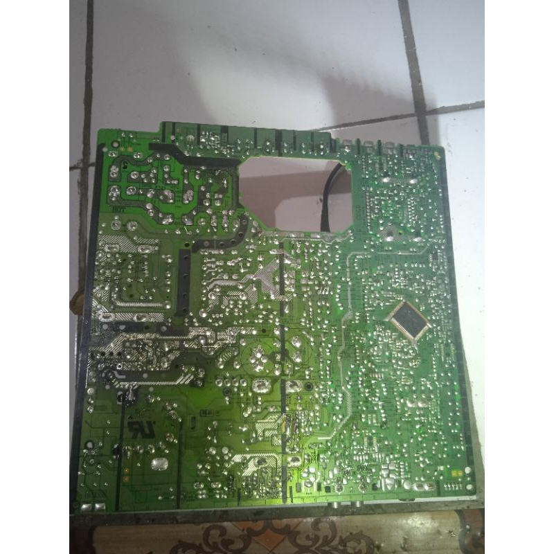 Jual mesin tv tabung sharp Alexander slim 21inc | Shopee Indonesia