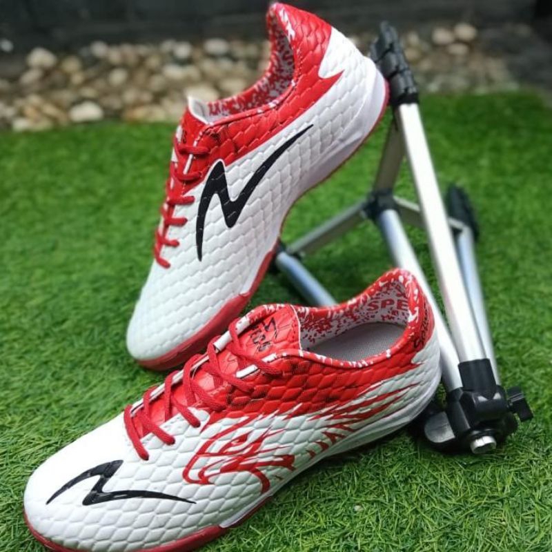 Jual Sepatu-Futsal-SPECS-Garuda-merah-putih | Shopee Indonesia