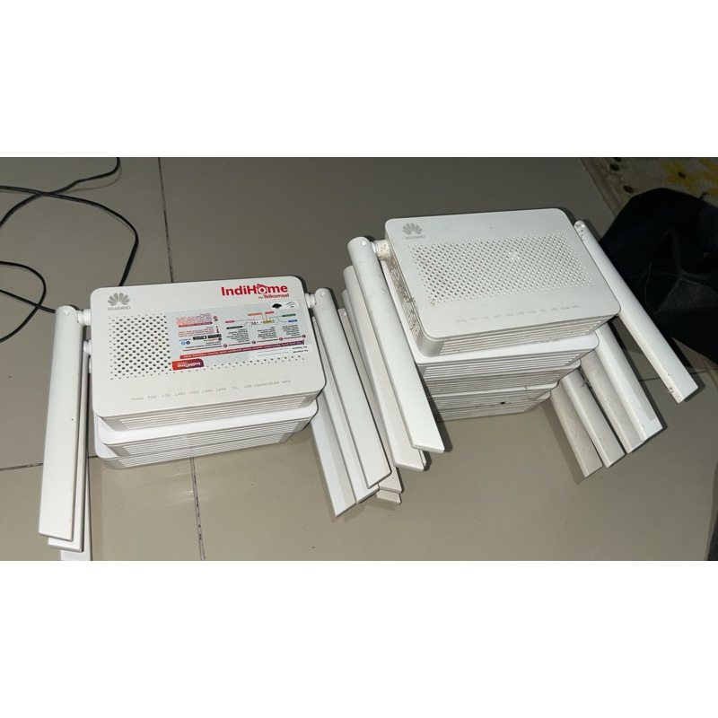 Jual Huawei 5v5 biru 1 unit dan ijo 4 unit | Shopee Indonesia