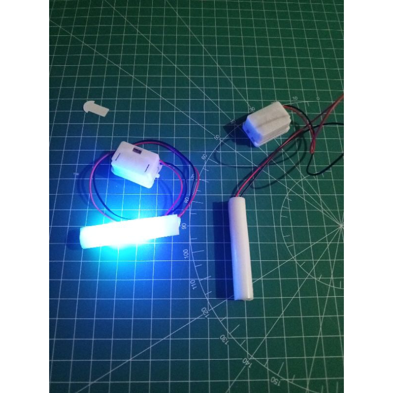 Jual lampu rotator / stro bo nyala baterai miniatur bus RKC 36 cm ...