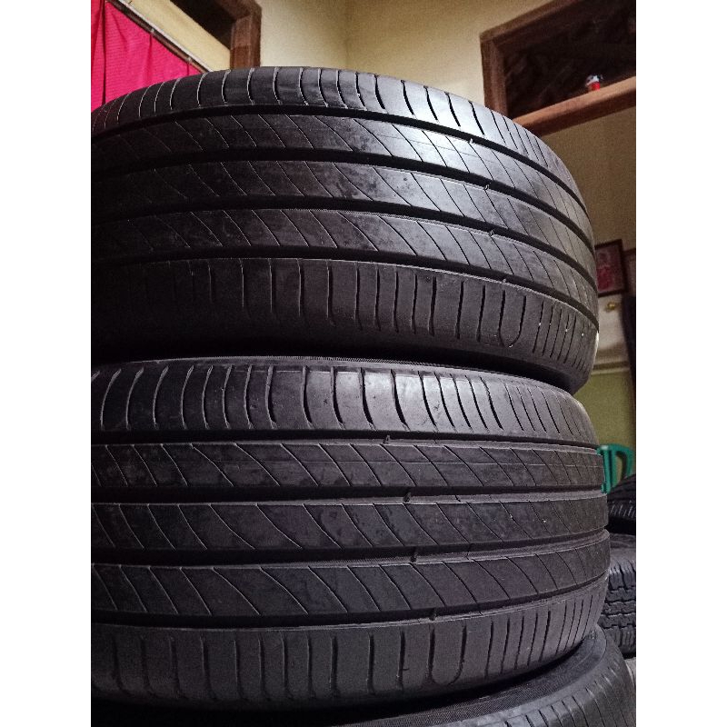 Jual BAN SECOND TOYO TRANHPATH dan MICHELIN PRIMACY 235/50 18 TUBELES HARGA PER 1 PCS harap ...