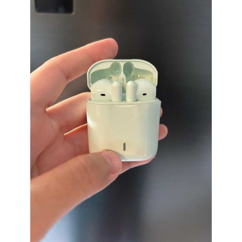 Jual Earpod Wireless miniso warna hijau sage | Shopee Indonesia