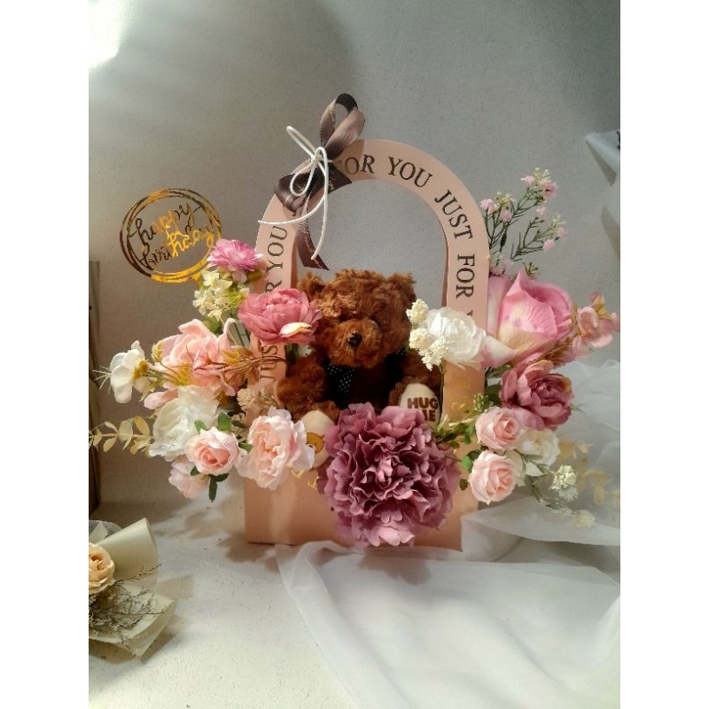 Jual flowerbox hadiah bunga untuk wisuda ulangtahun | Shopee Indonesia