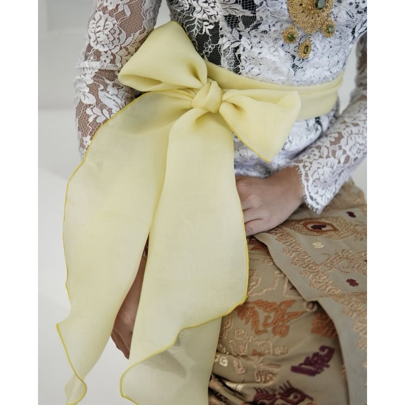 Jual MAKUTA || Selendang Pita Megar | Selendang Organza | Kebaya Bali ...