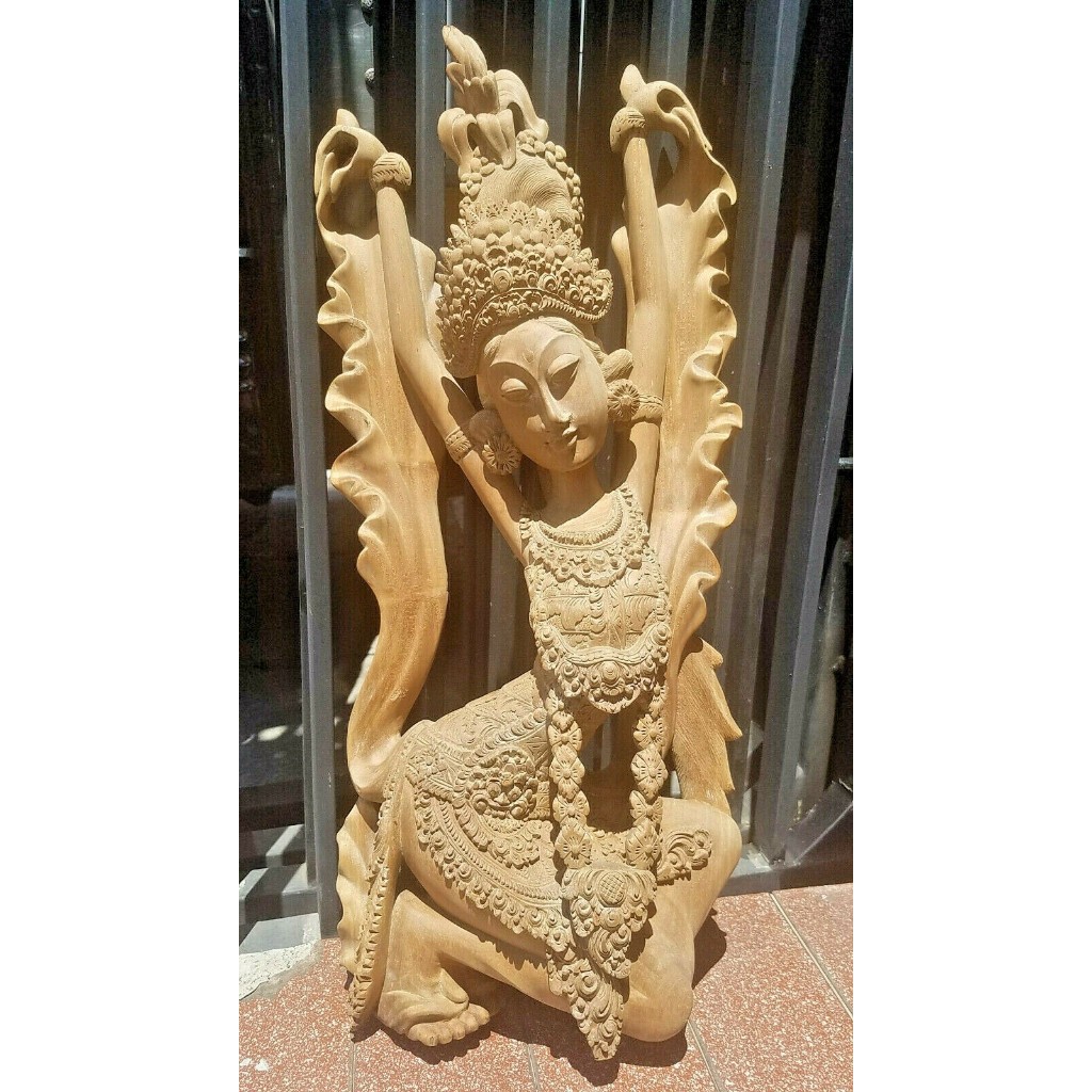 Jual Patung ukiran kayu penari Bali karya seniman ternama Ida Bagus ...