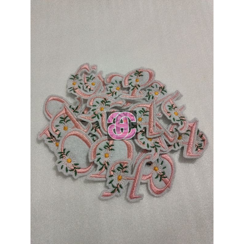 Jual Patch Bordir Huruf Motif Bunga Ukuran 5Cm(Ping,Putih Ac5) | Shopee ...