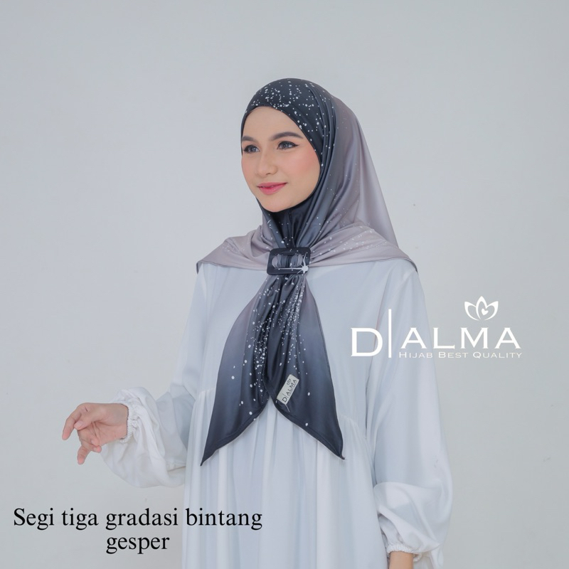 Jual Jilbab Segitiga Isntan Printing Gradasi Galaksi By D’alma Hijab ...