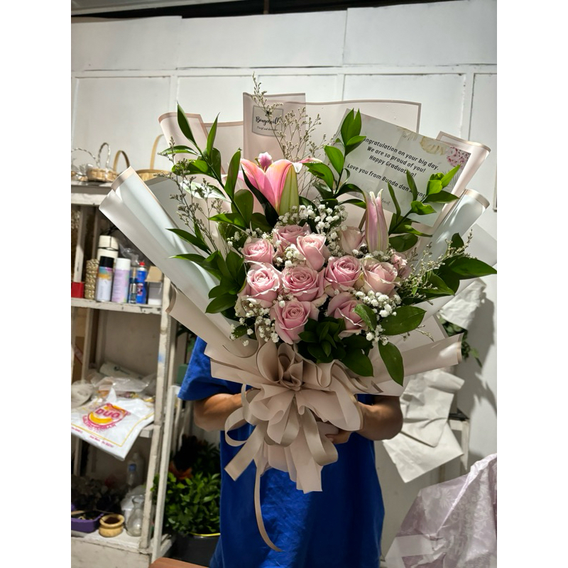 Jual lily bouquet buket bunga lily pink buket bunga mawar bunga wisuda ...