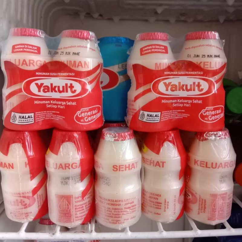 Jual Yakult Susu Fermentasi Minuman Kesehatan 1 pak 5 Pcs | Shopee ...