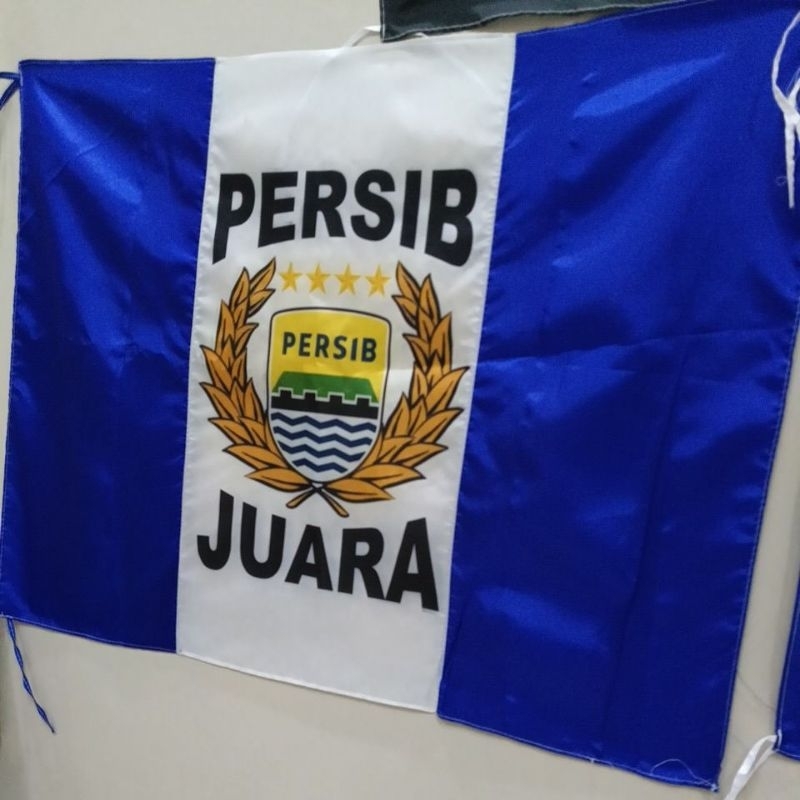 Jual bendera Persib Bandung bendera viking Bobotoh Persib juara ...