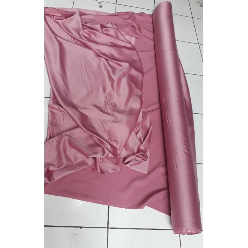 Jual kain Roberto cavally polos (50cm) | Shopee Indonesia