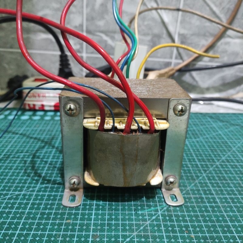 Jual TRAFO CT TRAFO 1000VA BERAT 3.3KG BEKAS UPS 1000VA | Shopee Indonesia