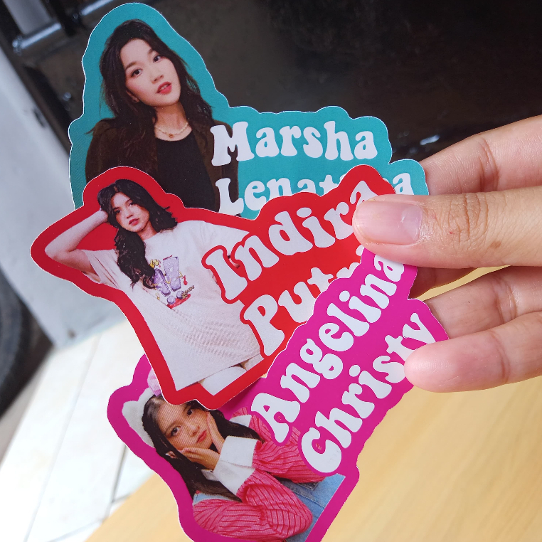 Jual STIKER CUSTOM FOTO & NAMA / STIKER HELM CUSTOM WAJAH FREE DESIGN ...