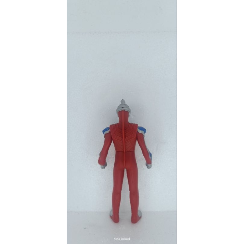 Jual Ultraman Ginga Strium Sofubi Spark 14 cm BANDAI | Shopee Indonesia