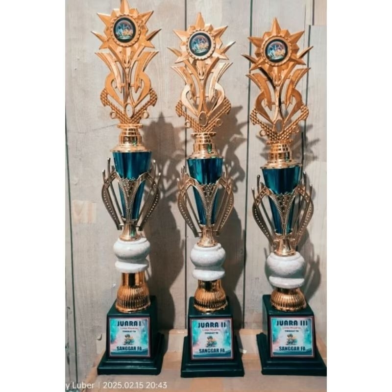 Jual PIALA TROPHY SET ISI 3 PCS DAN SATUAN FREE STIKER DAN DESAIN ...