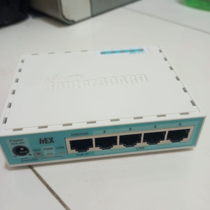 Jual MIKROTIK RB750Gr3 (hEX) ROUTERBOARD (BEKAS NORMAL) | Shopee Indonesia