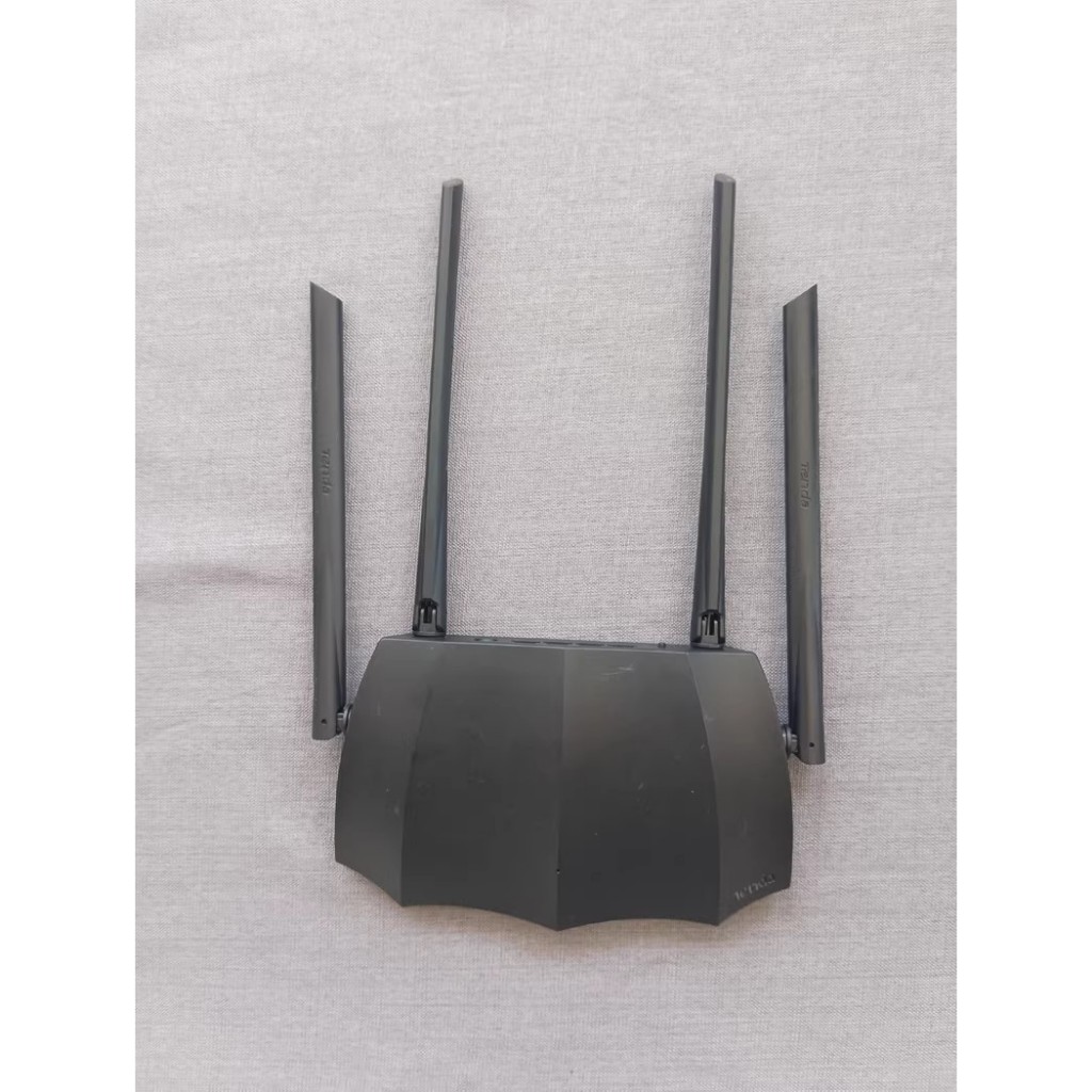Jual Router Tenda AC8 AC1200 Dual Band Wireless Router WiFi Bekas ...