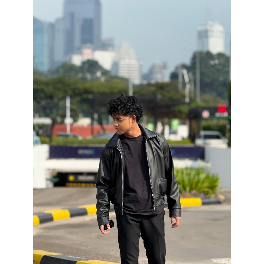 Jual Jaket Boxy kulit Intel Vintage Pu Leather | Shopee Indonesia