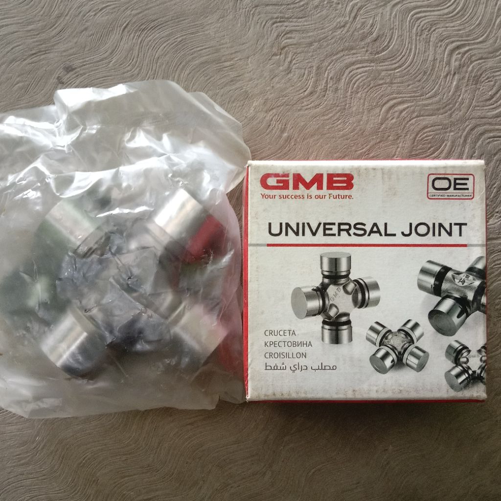 Jual UNIVERSAL JOINT 35*100mm GMB CROSS JOINT 35x100 35 X 100 BTT.3 GUT ...